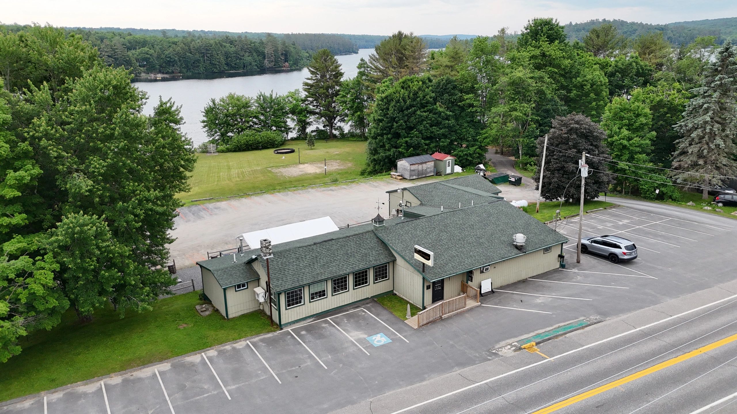 Weathervane Restaurant & Lounge