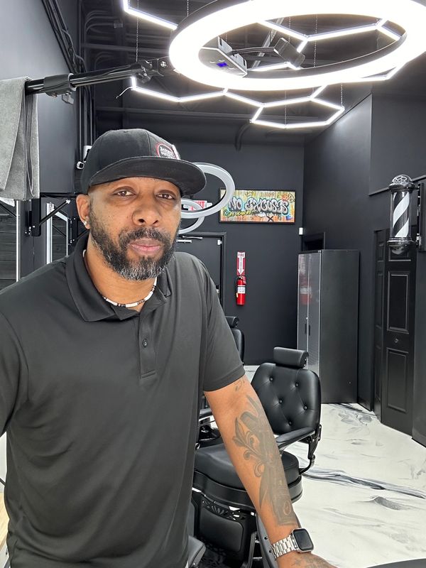 Good Lookin Barber Studio