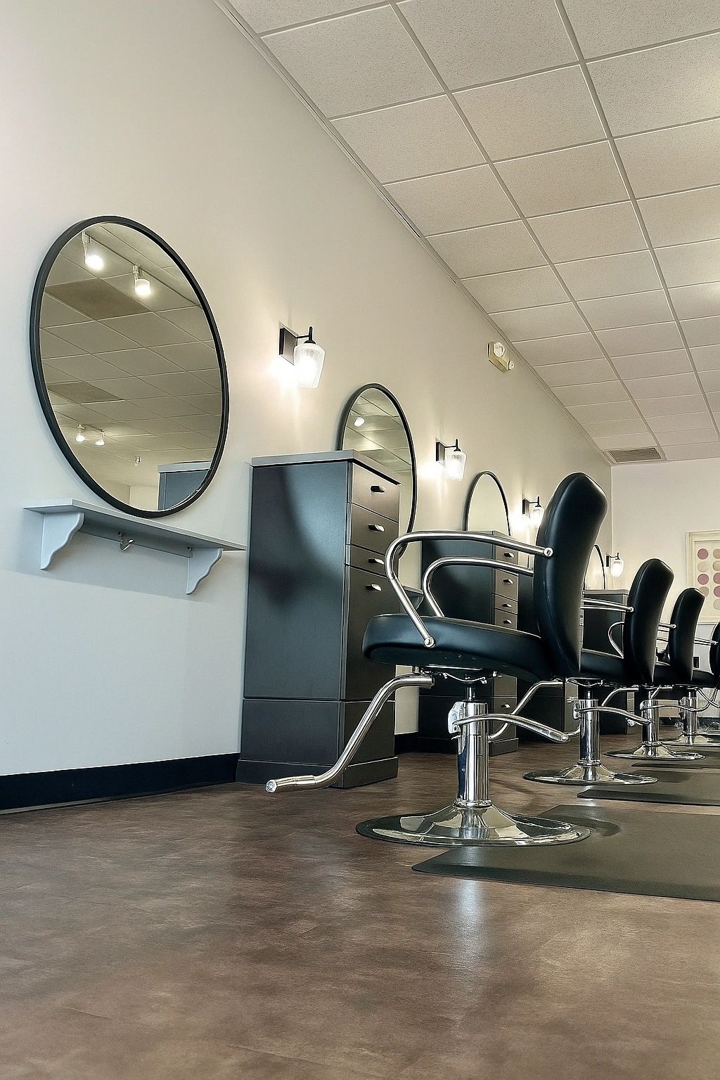 Home Page [www.ajhairsalon.com]