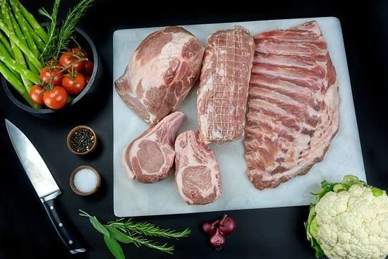 A Whole Hog Bundles $400 DEPOSIT. $6.50/lb.