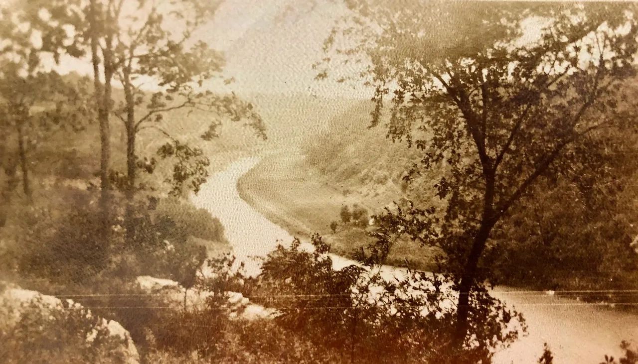 Surrounded by History: Indigenous Peoples of Central Kentucky