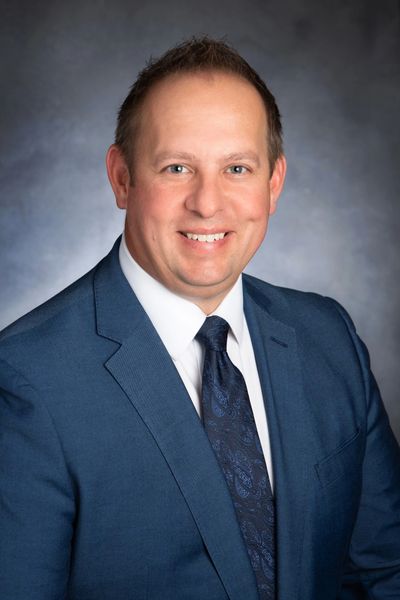 Dustin Baker | The MIB Agency