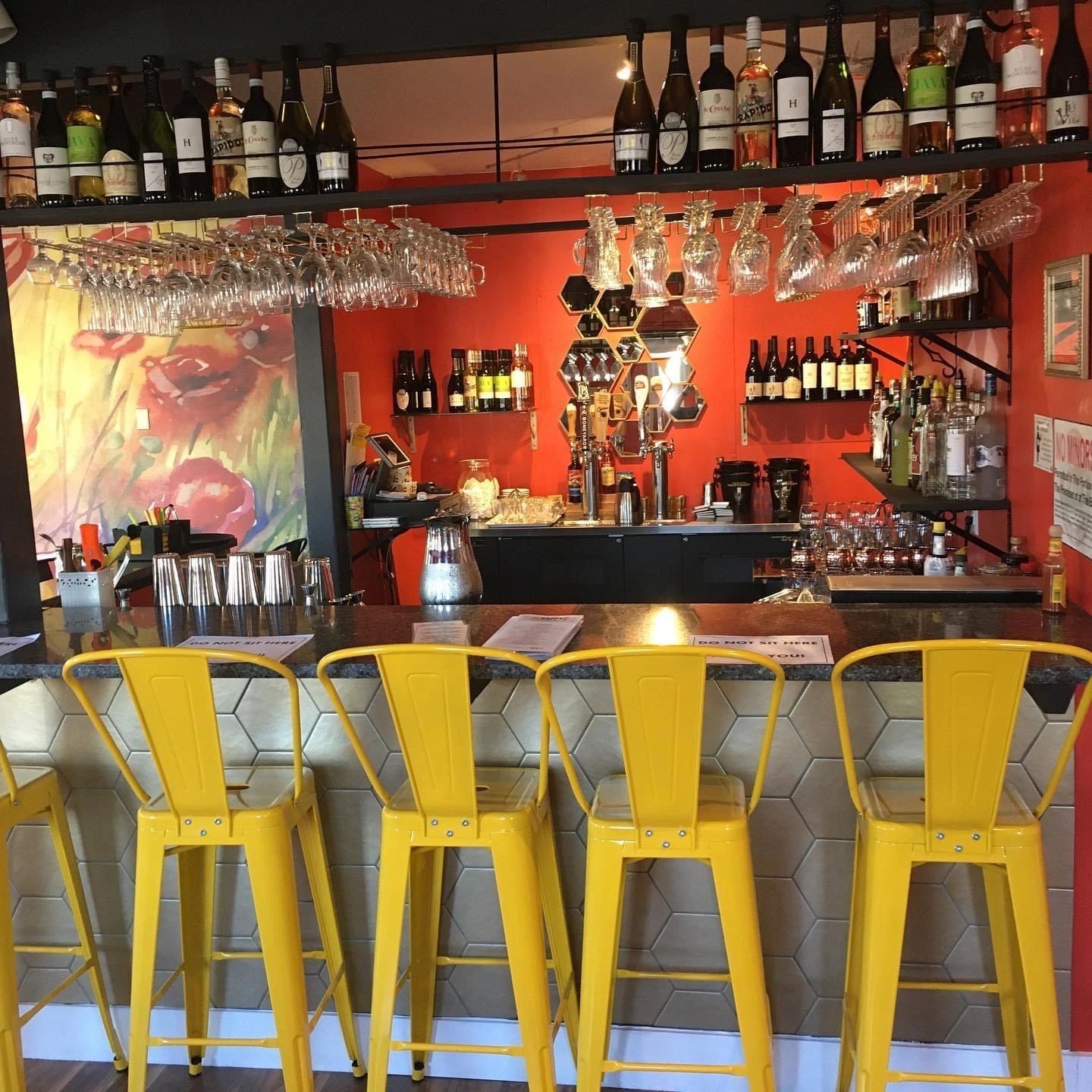 Le HAPPY - Creperie, Cocktails in Portland, Crepes