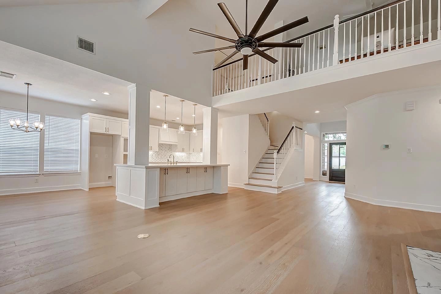 GQ Builders - Residential Remodeling, Roofing, Construction Service