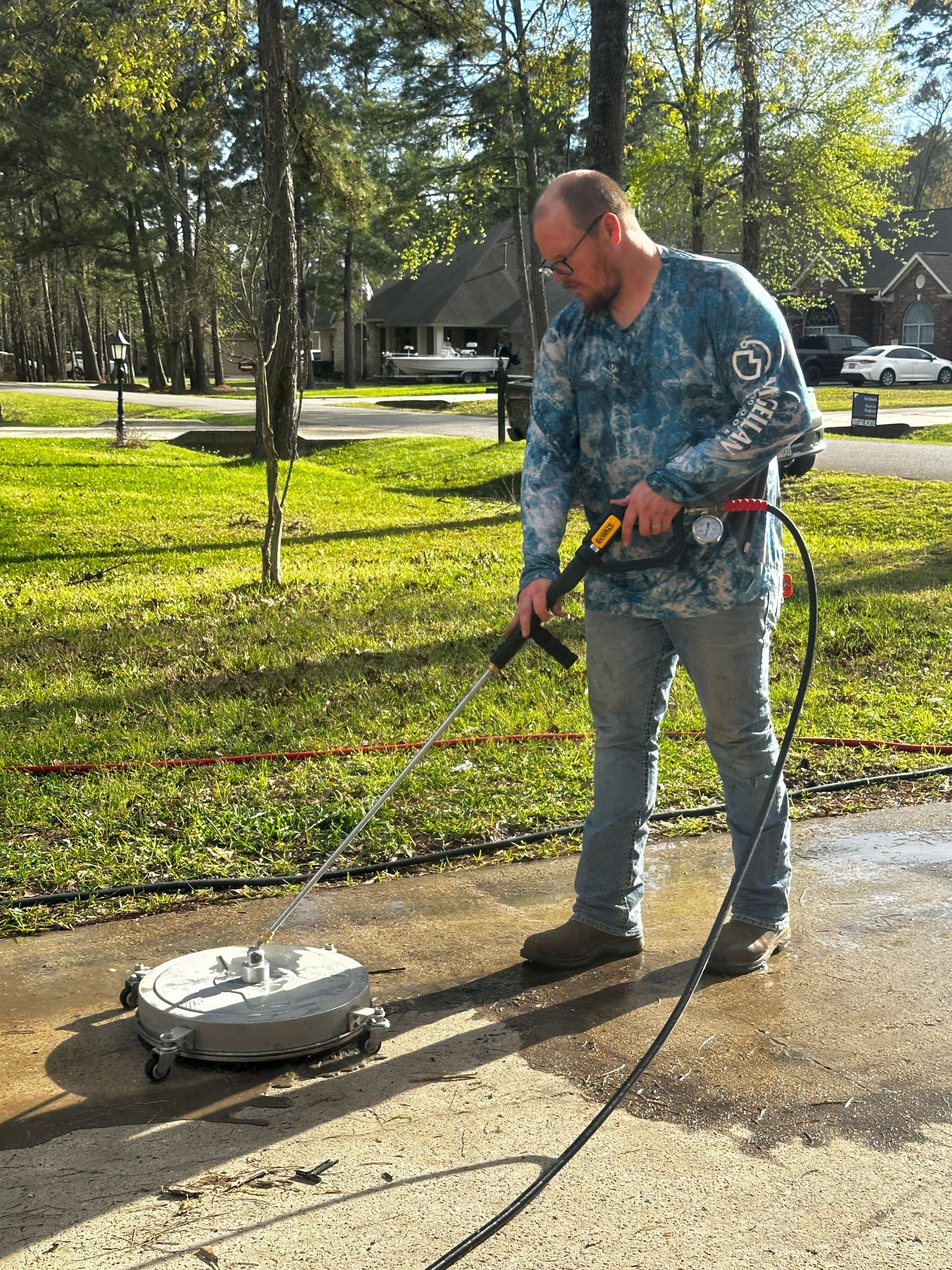 Professional Pressure Washing Service for Your Home or Business