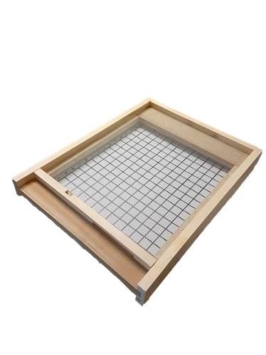 IPM Screened Bottom Board