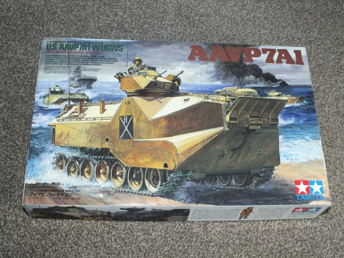 TAMIYA 35159 US Marine AAVP7A1 1:35 Military Model Kit