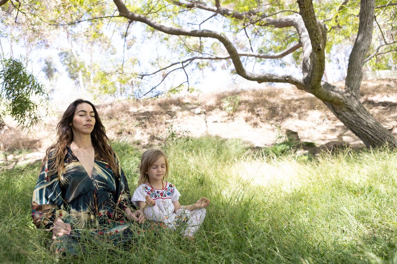 Mamaste - Meditation Videos for Moms, Yoga Videos for Kids