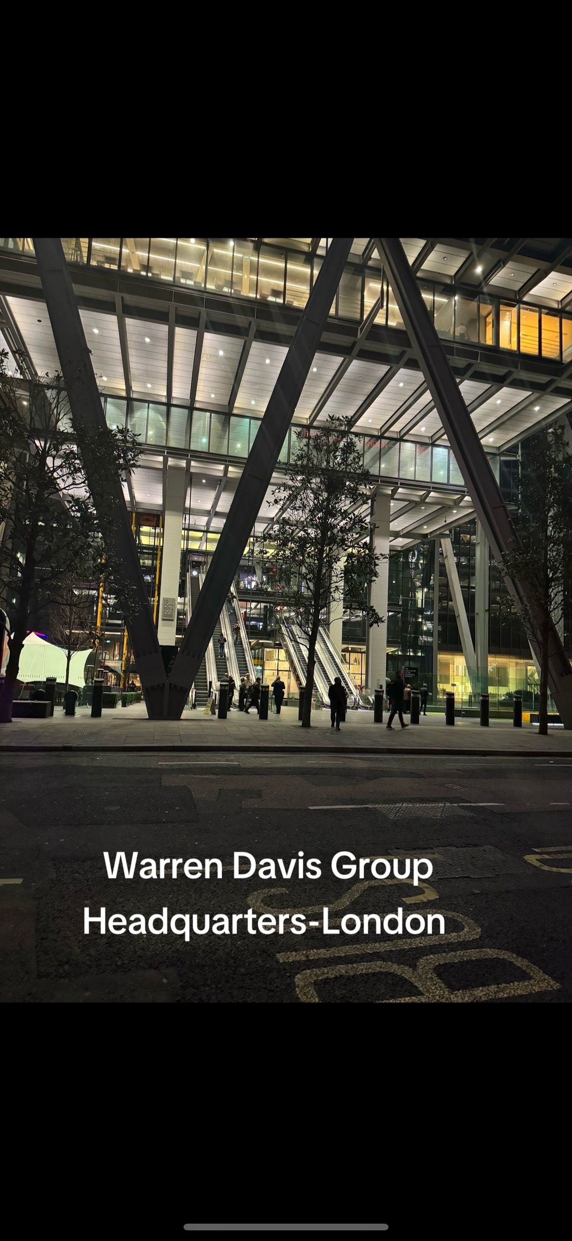 Warren Davis -London