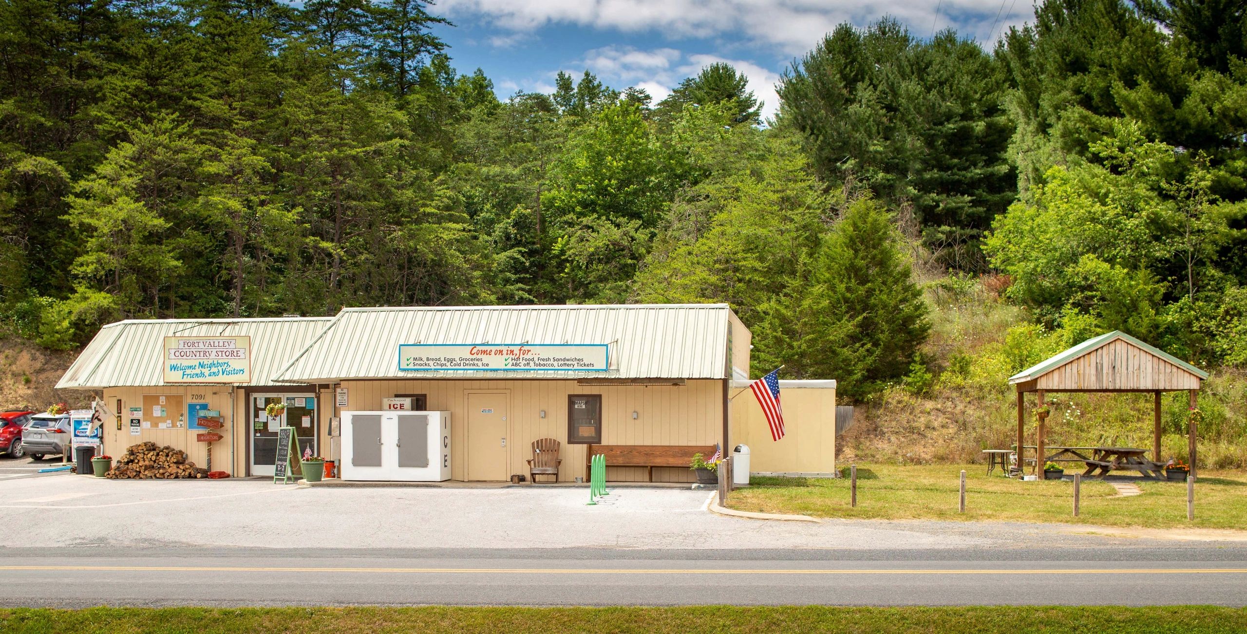 Fort Valley Country Store