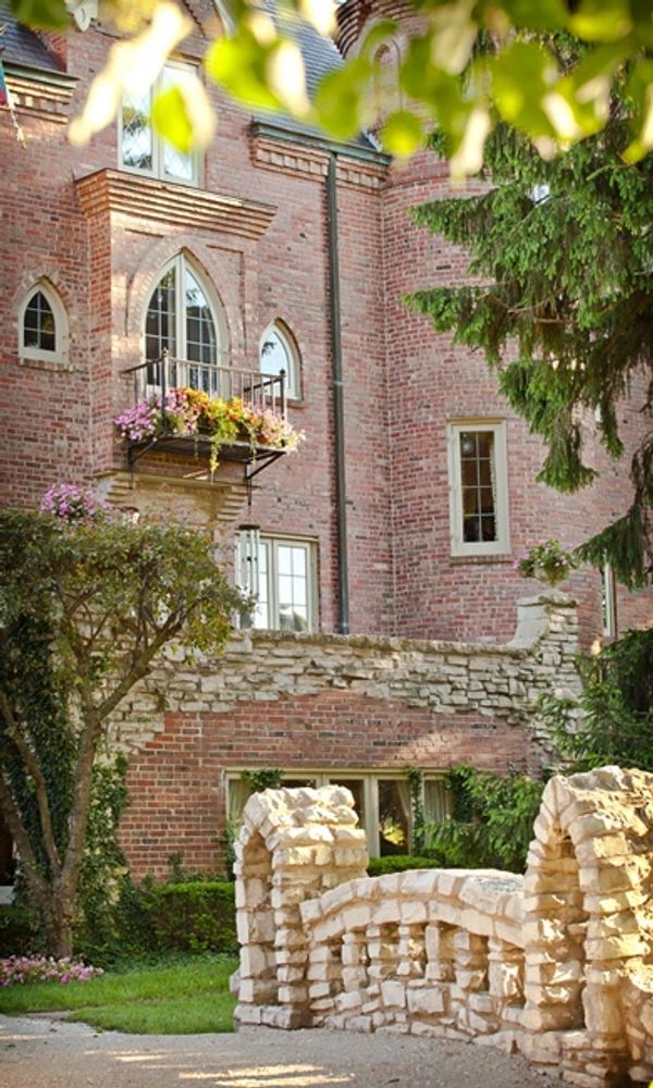 HOME [soderstromcastle.com]