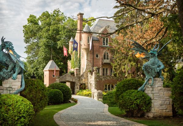 HOME [soderstromcastle.com]