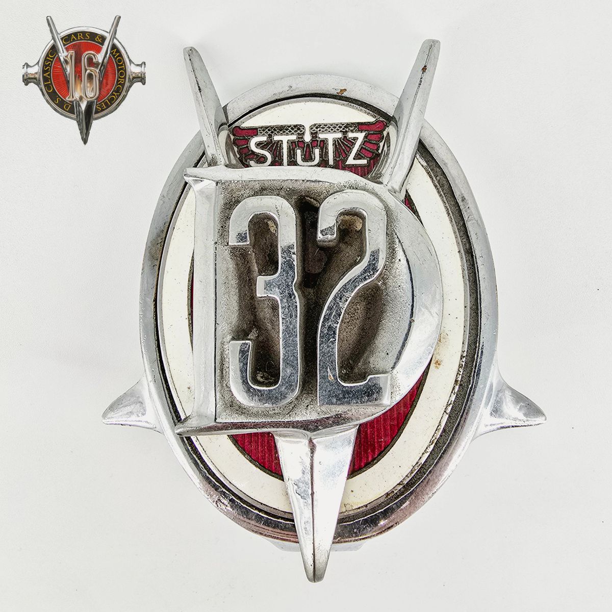 1932-1933 Stutz DV32 Tie Bar Badge Emblem in Red