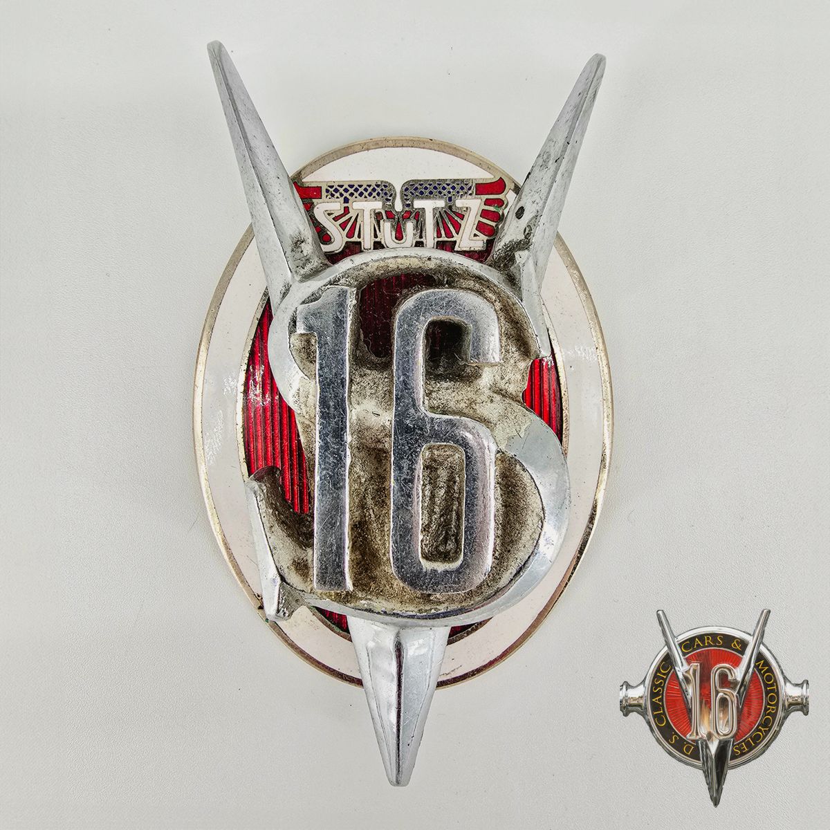 1932-1933 Stutz DV16 Tie Bar Badge Emblem in Red