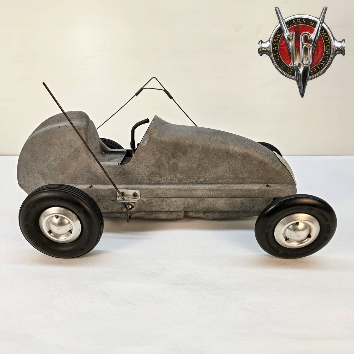 Vintage 1947 Dooling Brothers 61 Tether Car with McCoy Engine