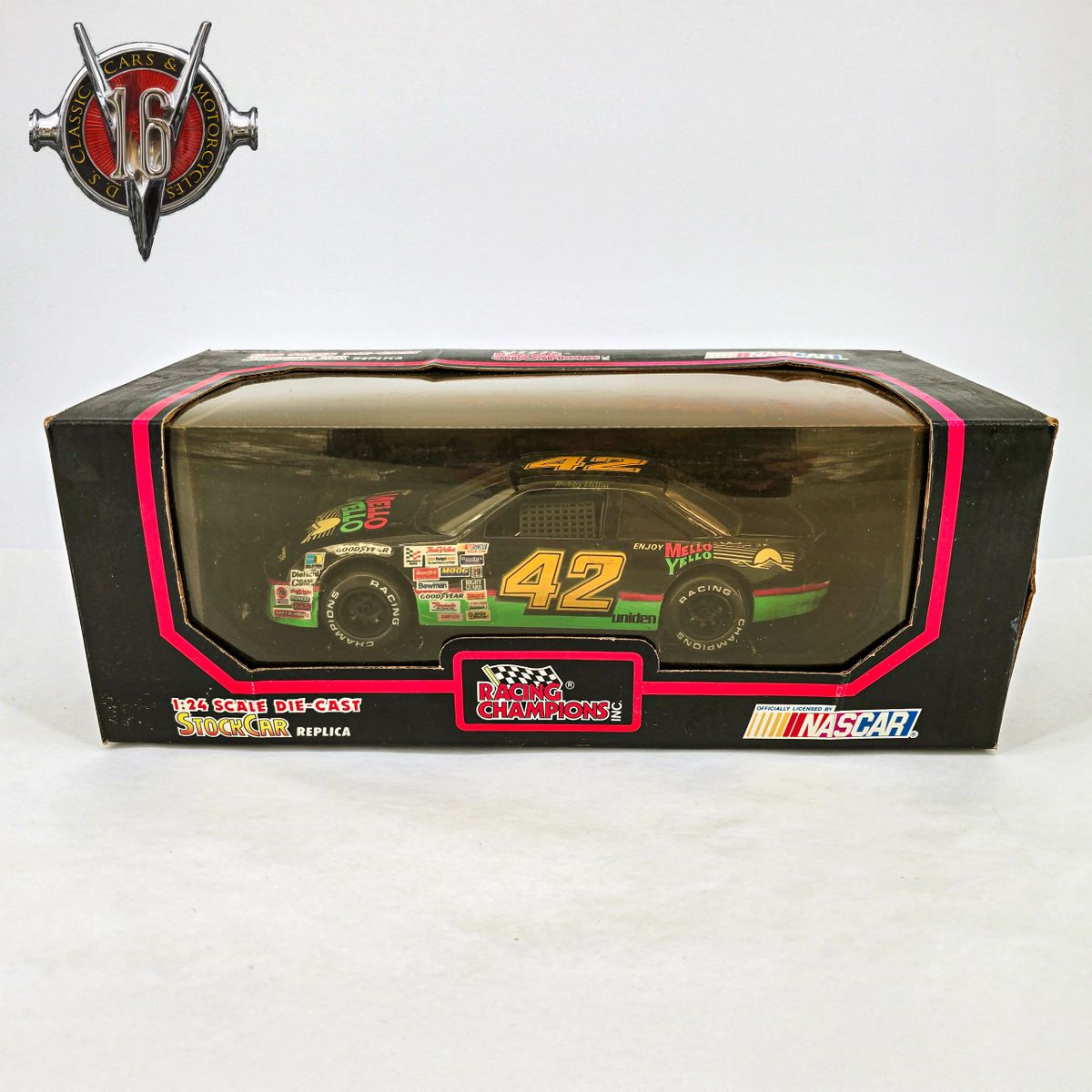Racing Champions NASCAR Diecast Stock Car Replica 1993 Edition in ...