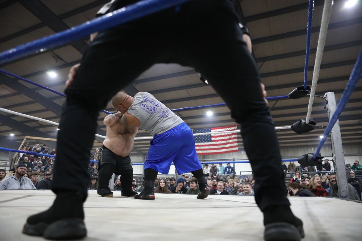 MIDGET MAYHEM - Midget Wrestling in New York | NY - Midget Mayhem Mini ...