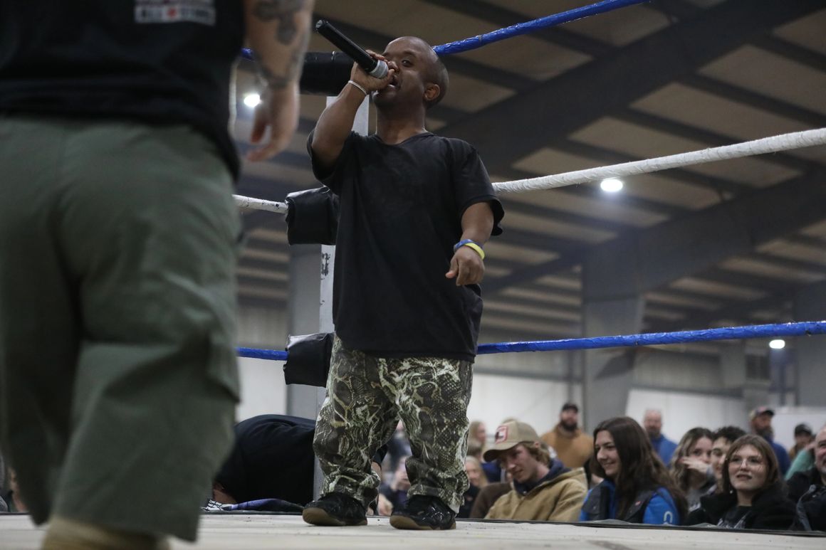 MIDGET MAYHEM - Midget Wrestling in Texas | TX - Midget Mayhem Mini ...