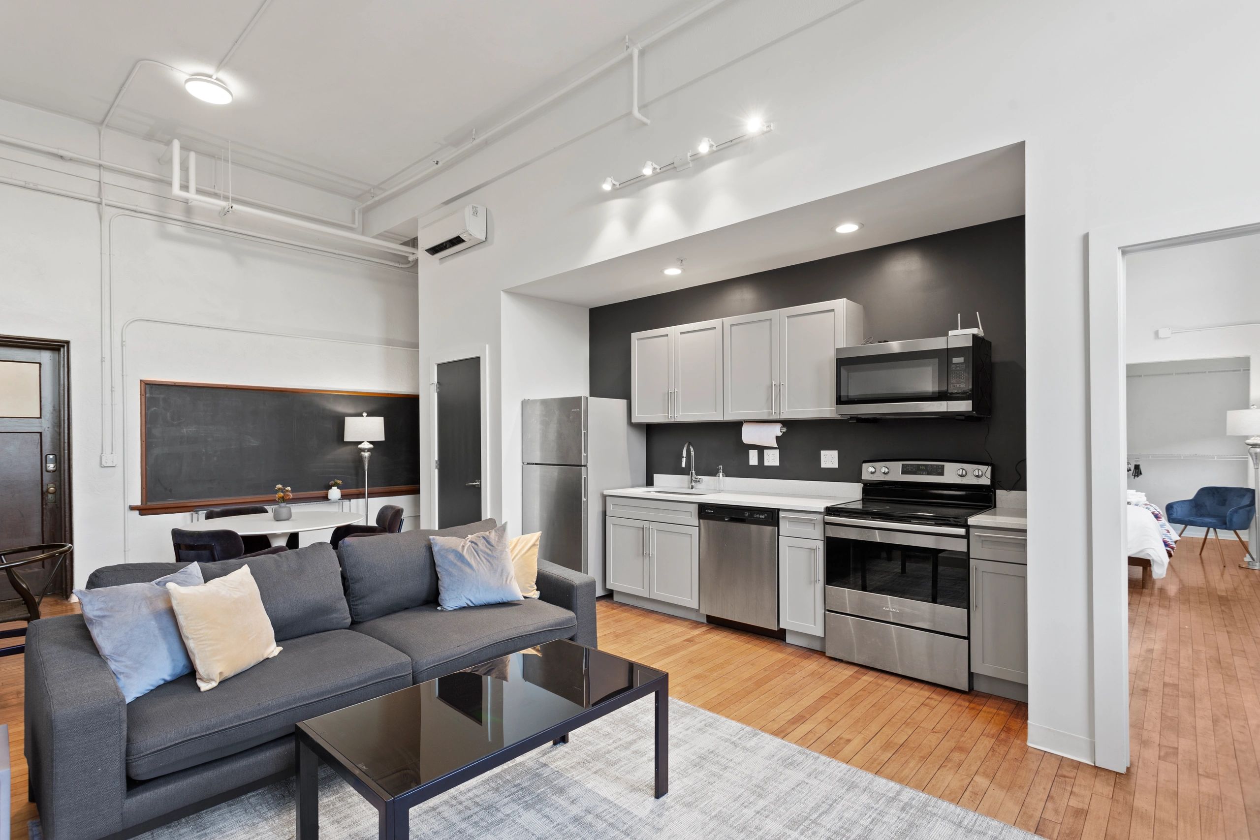 Available Now: Apartments for Rent