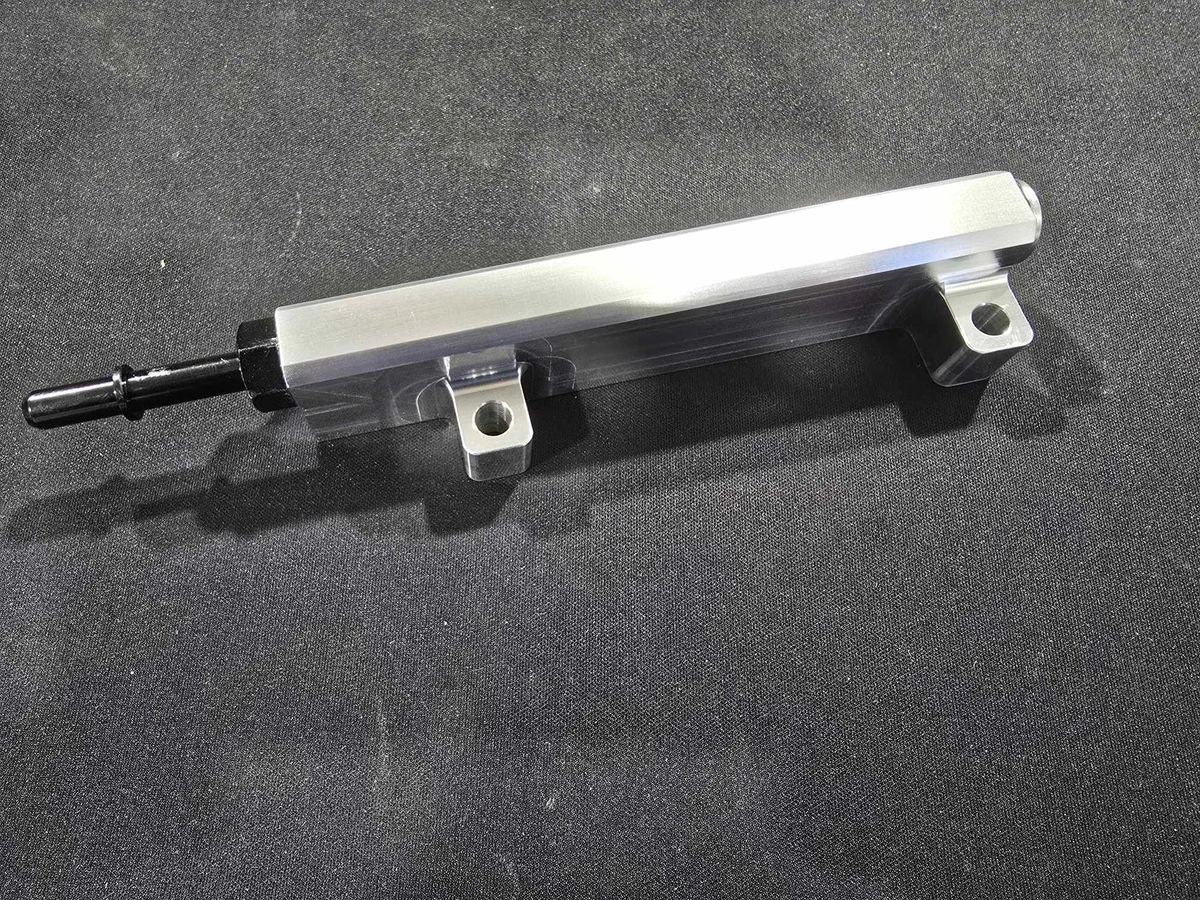 KRX 1000 BILLET FUEL RAIL