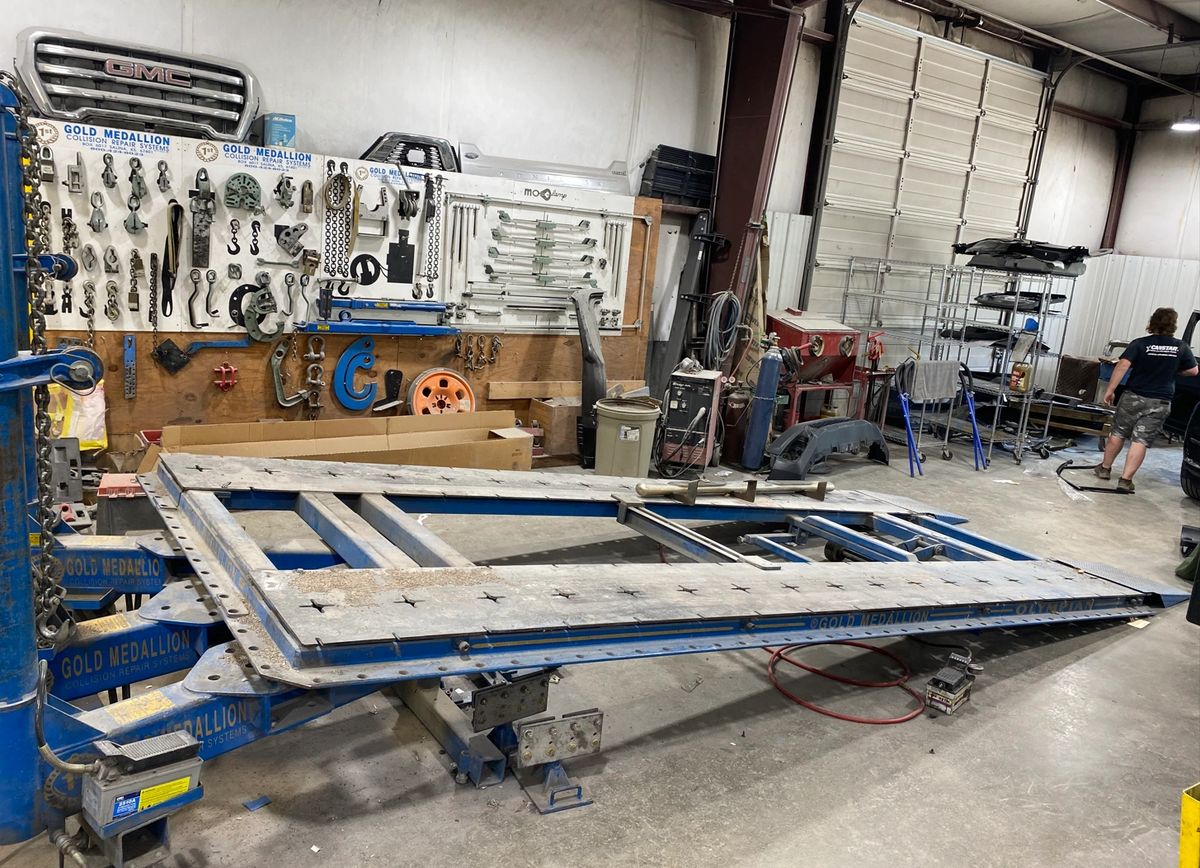 Olympia Gold Medallion frame machine