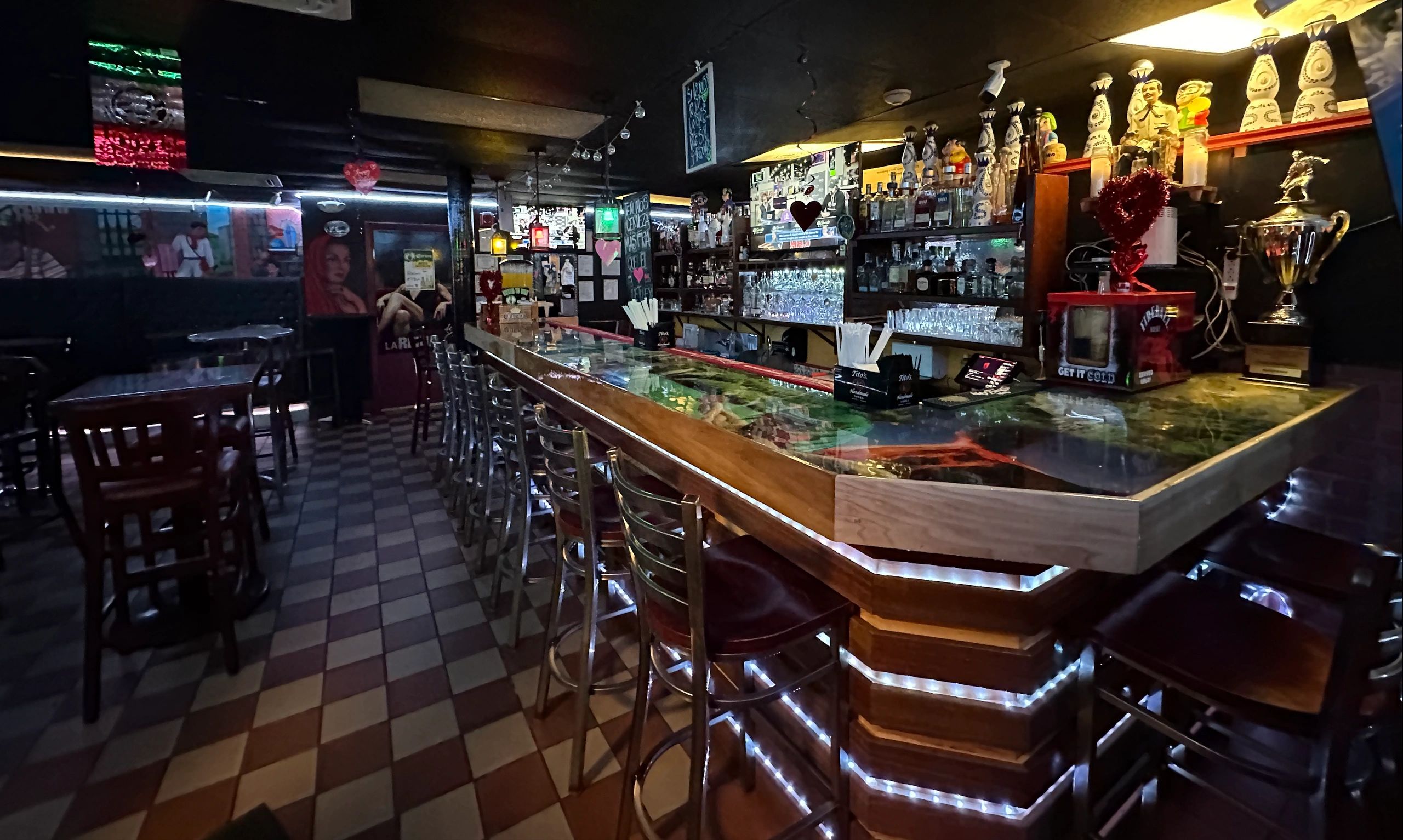 Tequilas Bar and Grill