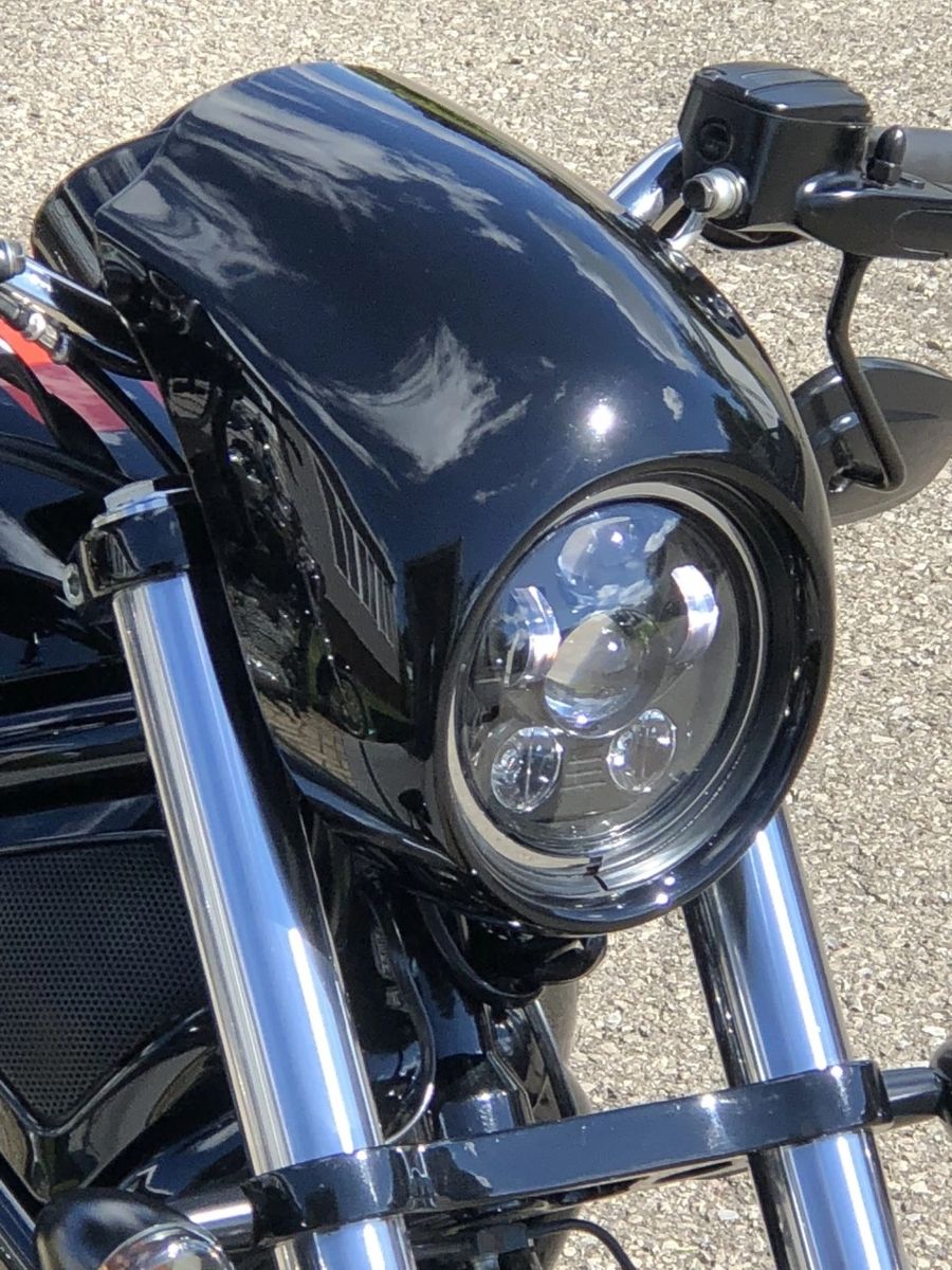 LED Headlight - VRod (Night Rod) 5 3/4"