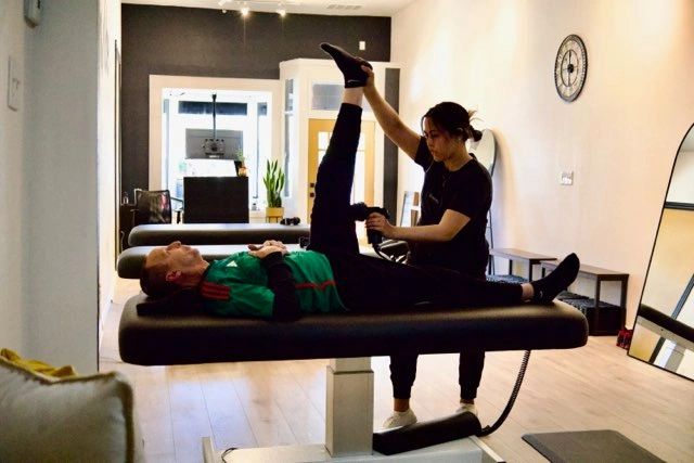 StretchVibe - Stretch, Wellness, 25 or 50 - Minute Stretches