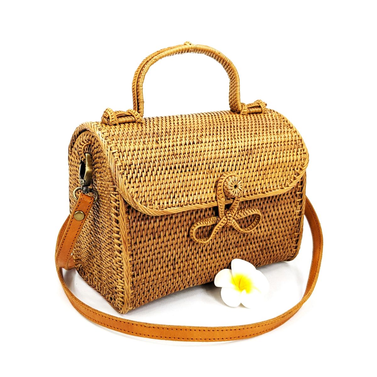Sweetgrass Satchel - An Elegant Handcrafted Satchel