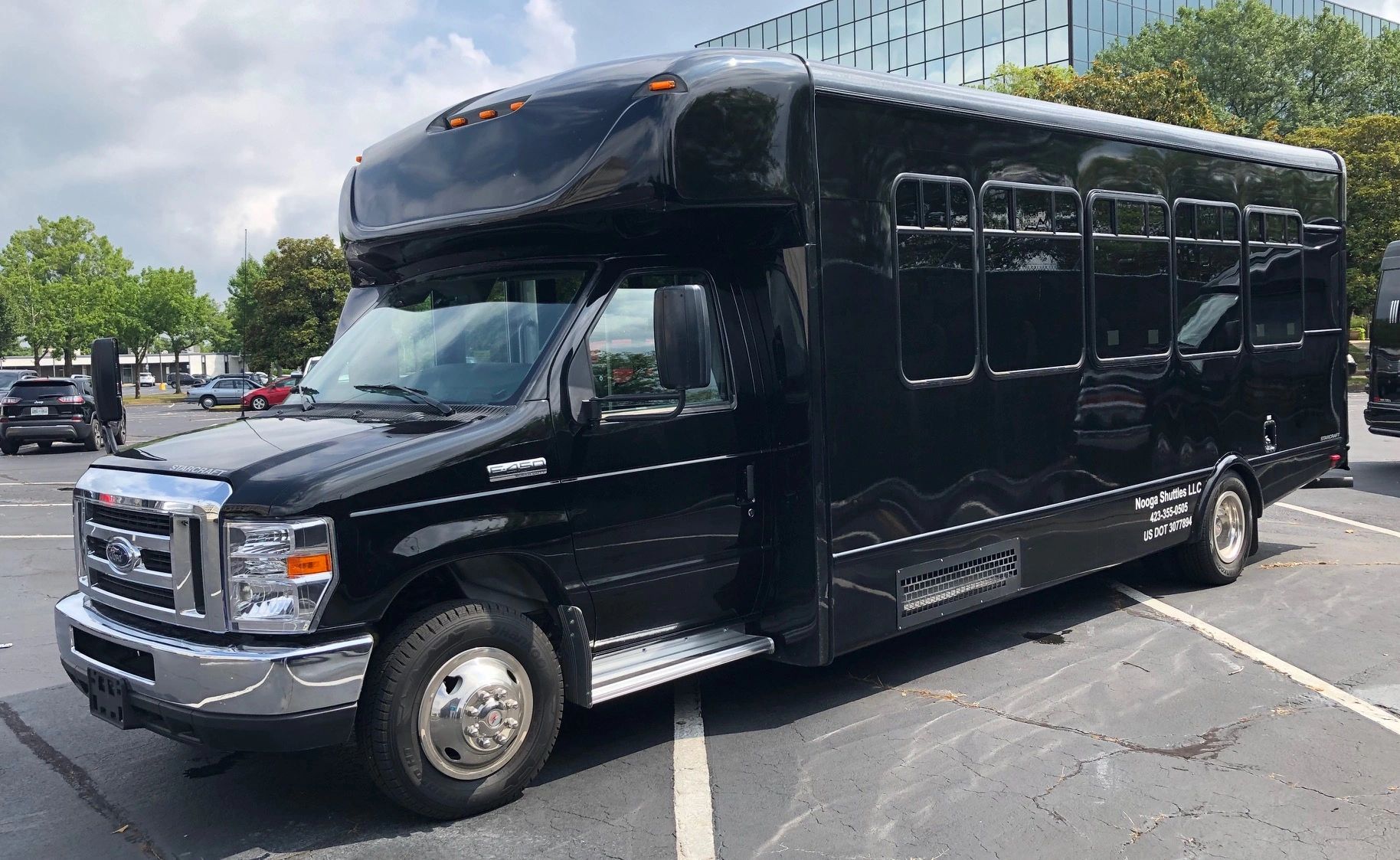 Nooga Shuttles: Premier Charter Bus & Shuttle Services in Chattanooga