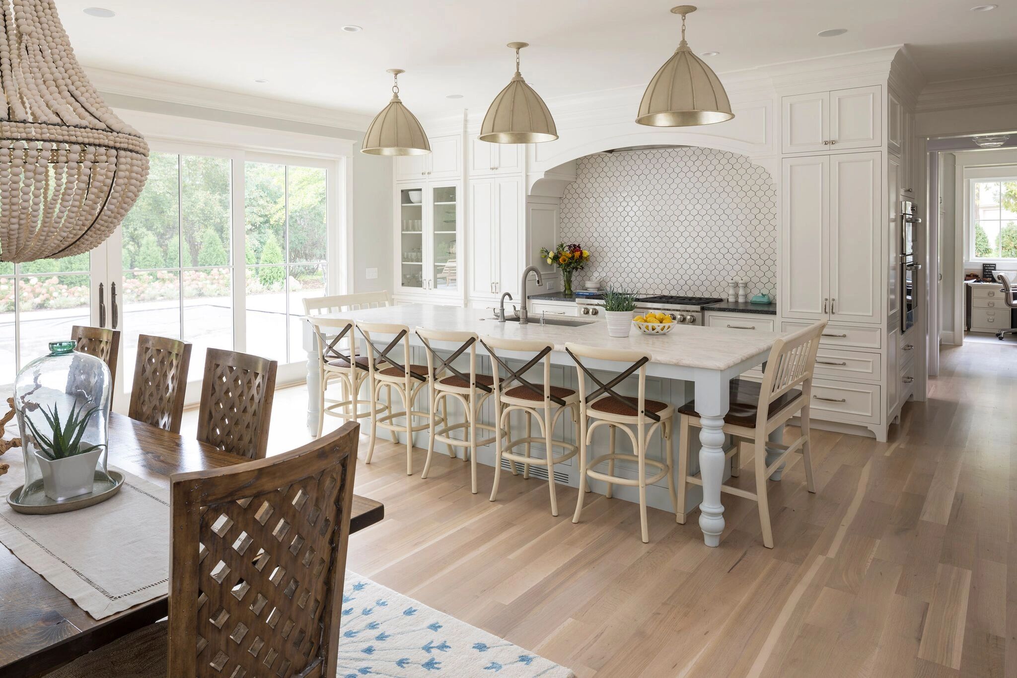 cuttingedgecabinetsinc.com