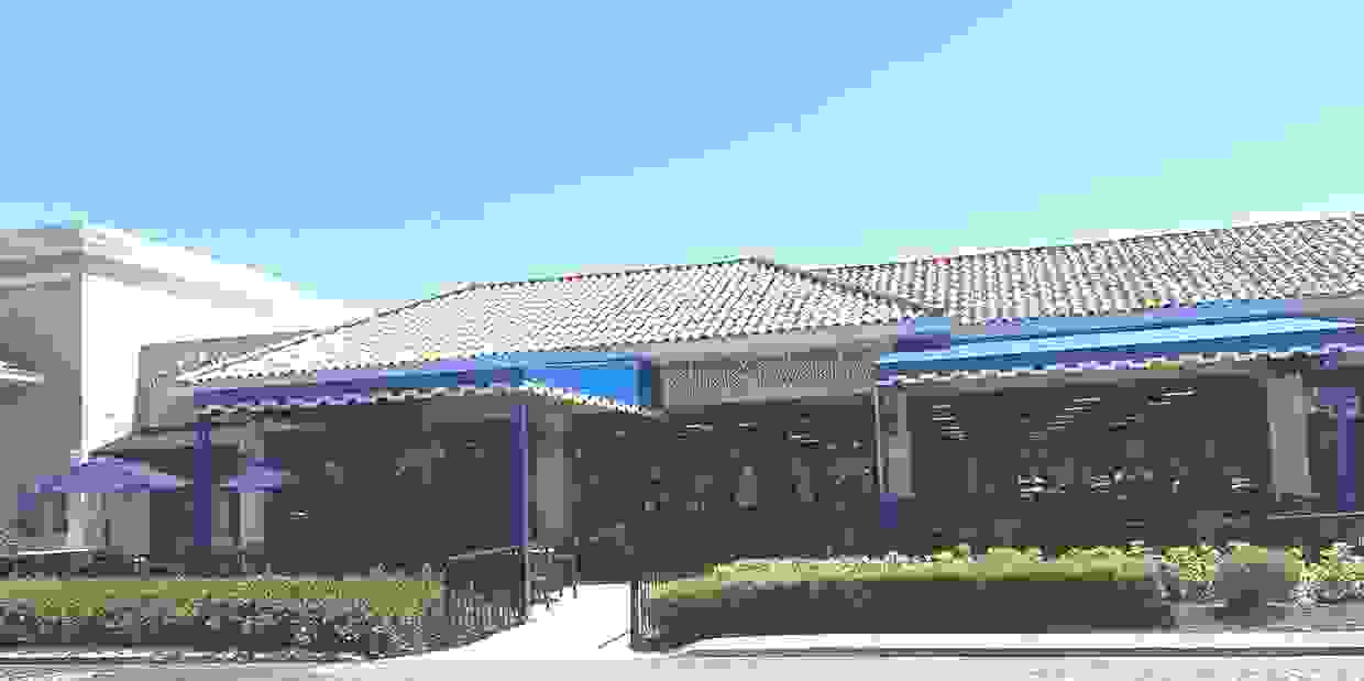 Chris' Taverna - Greek & Mediterranean Food, Greek Restaurant