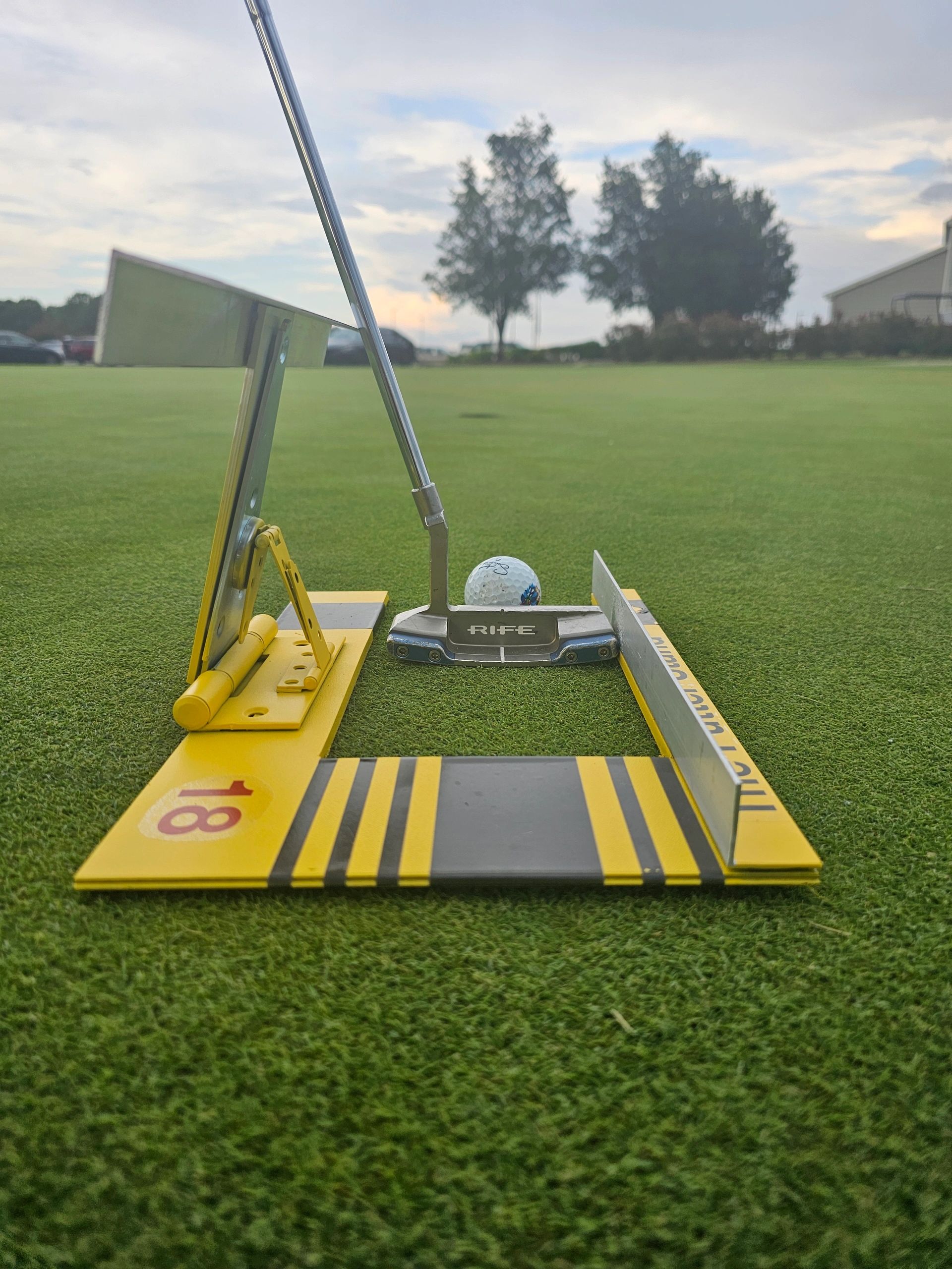 The Putter Stand