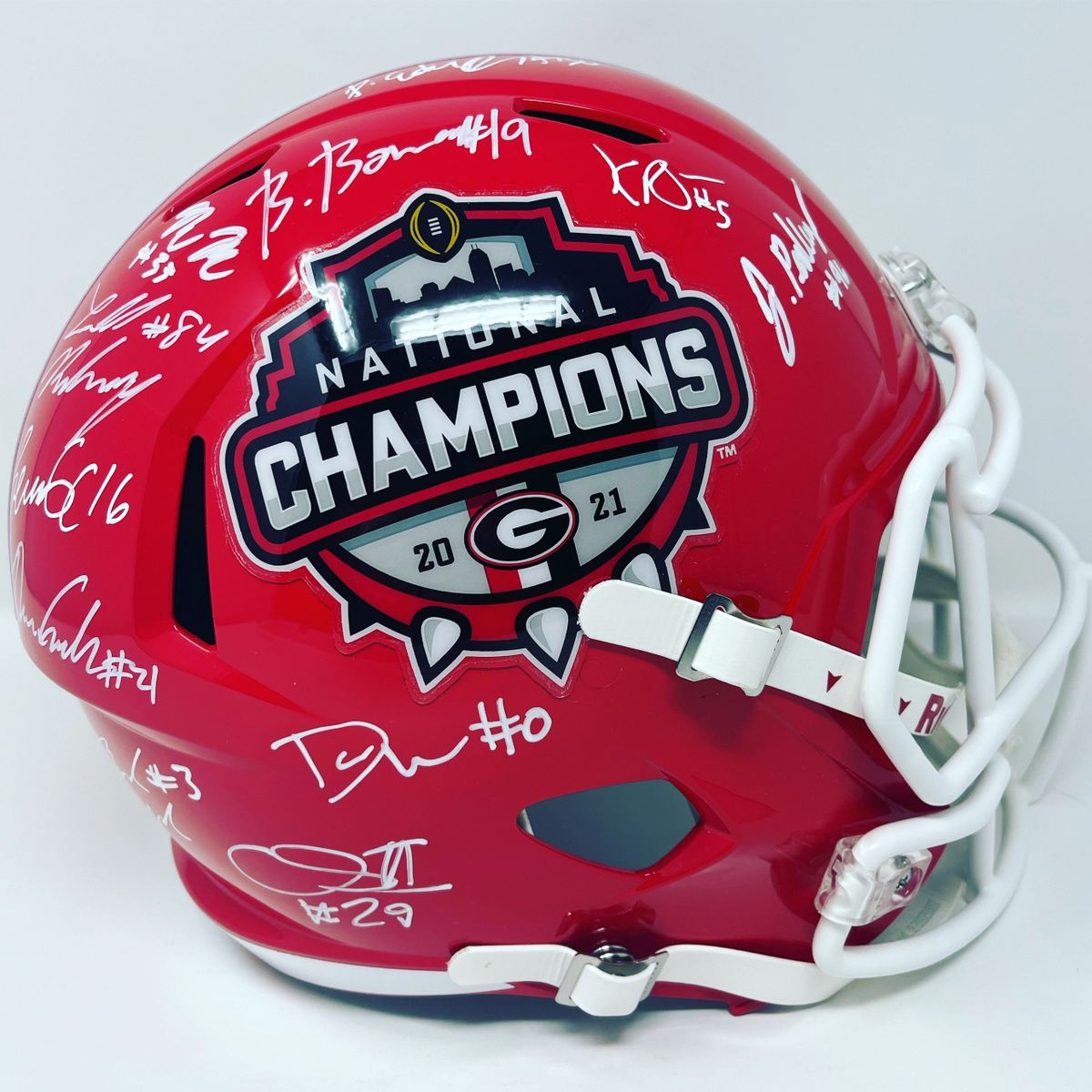 Georgia Bulldogs Team Autographed National Championship Logo Replica ...