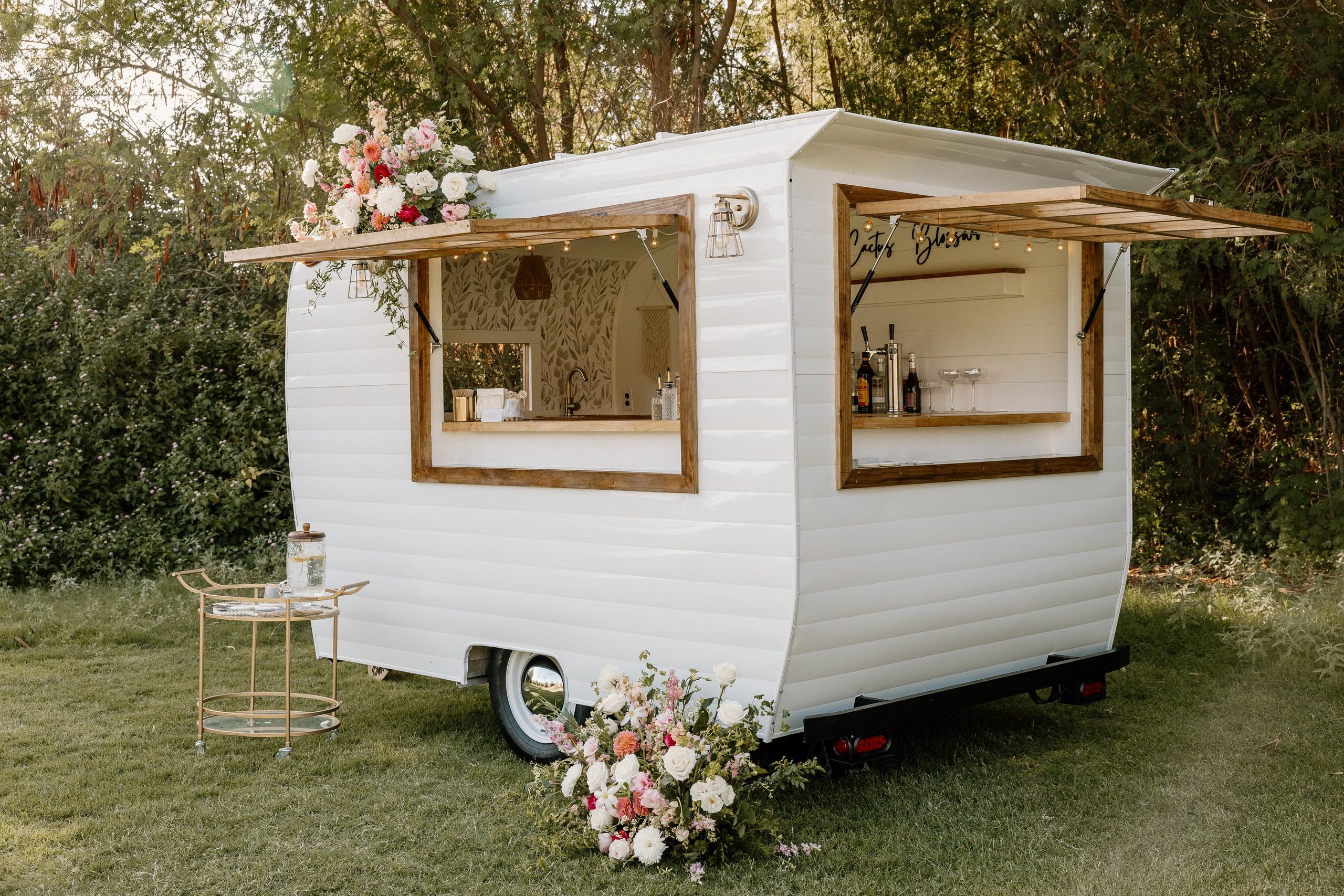 Cactus Blossom Mobile Bar - Mobile Bar, Bartending Services