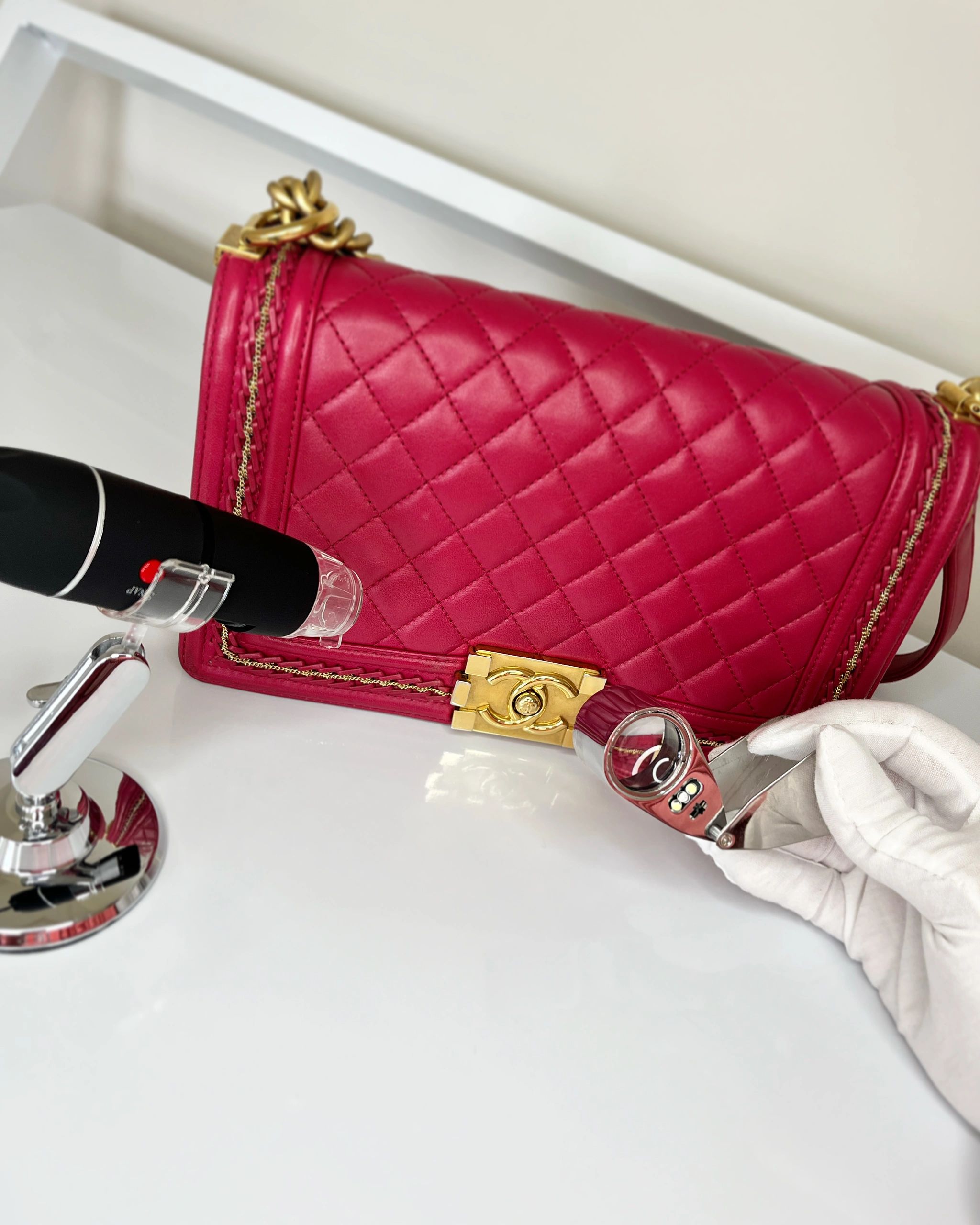 Luxury Handbag Authentication Experts Authentication Services Chanel ...