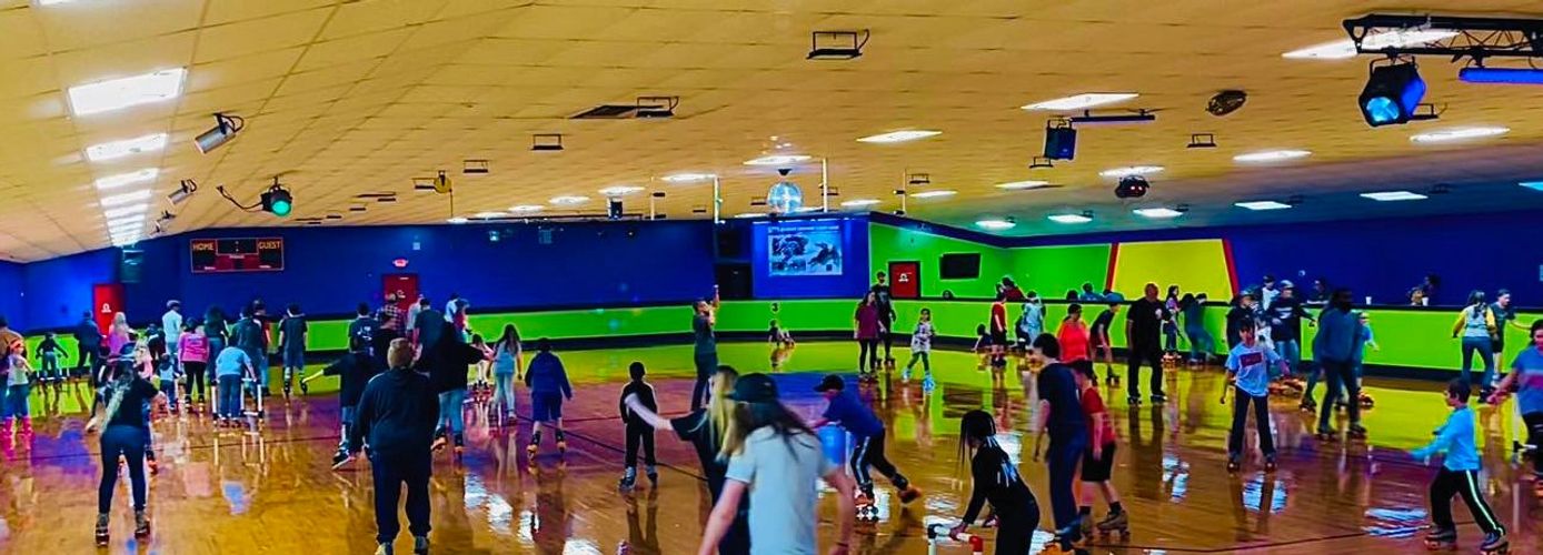 Roller Skating - Searcy Skate Family Entertainment Center