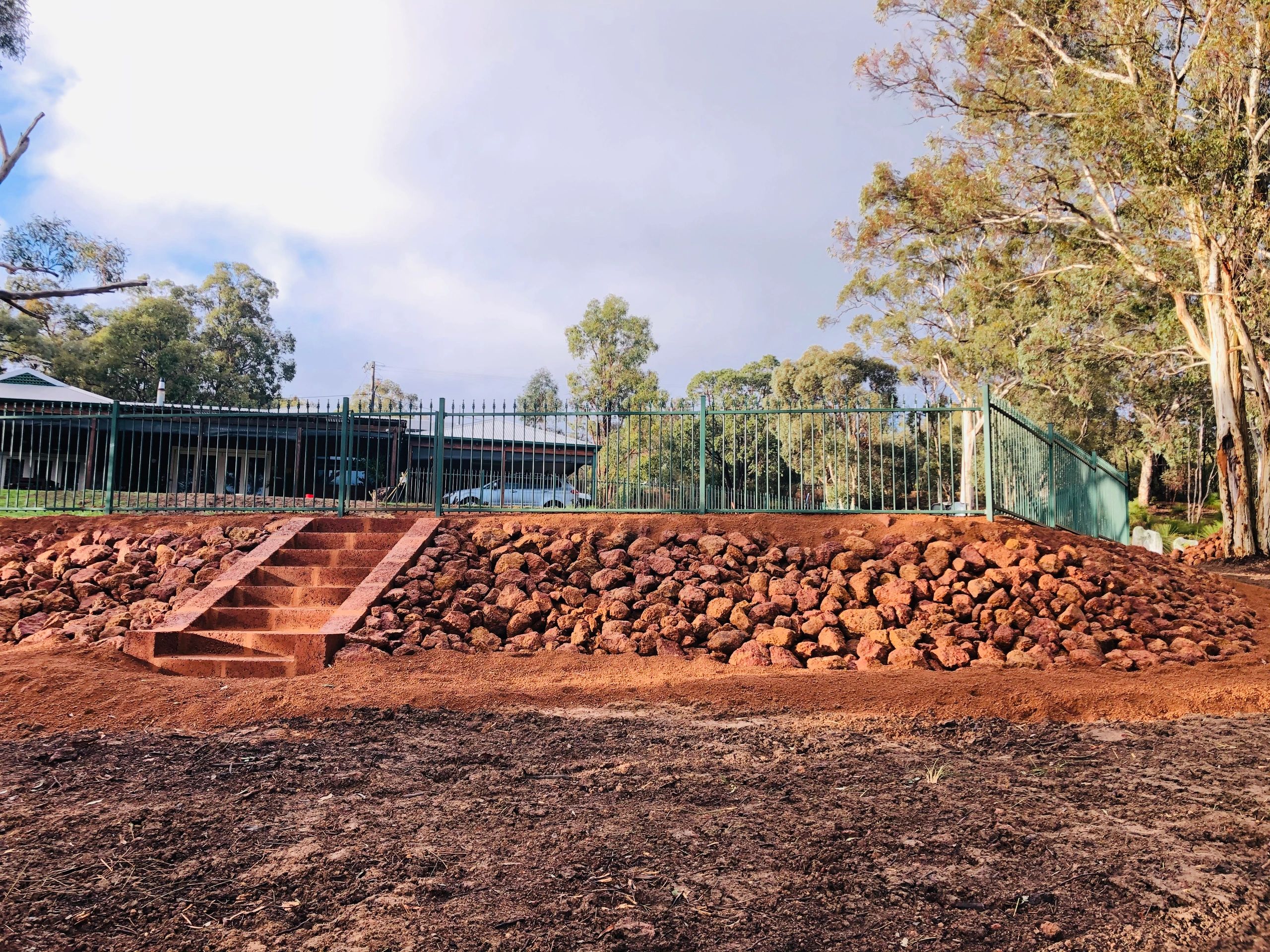 ROCK WALLS & PITCHING | Avon Resources