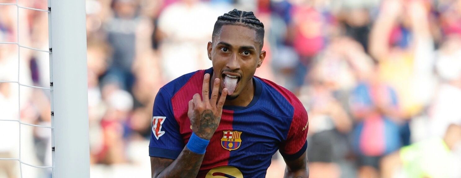 Raphinha Opens Up on Dani Olmo Registration Saga