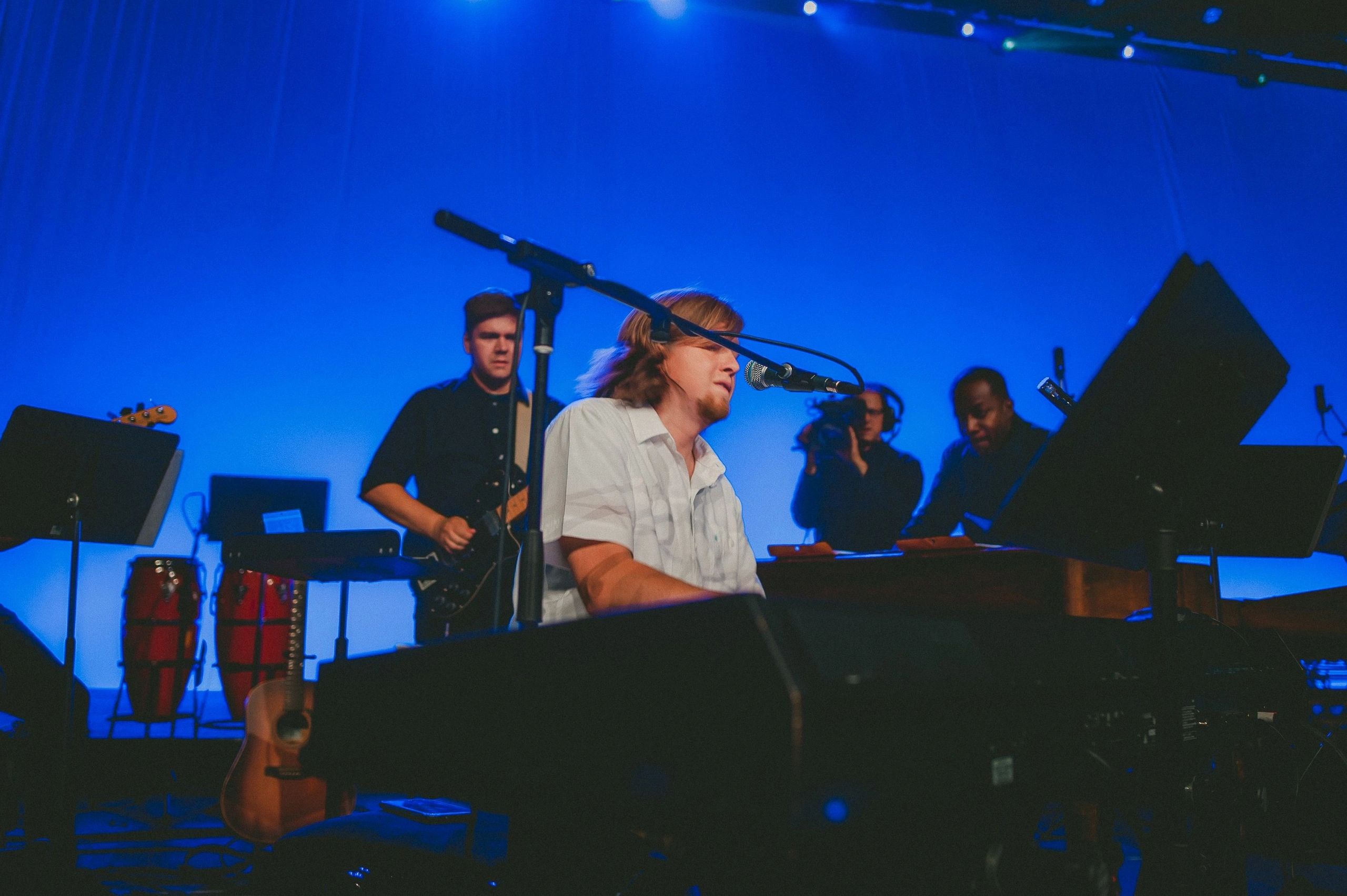 Brian Nixon Music and Worship - Home