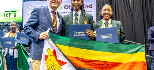 Science Buskers - fixing STEM education in Africa.