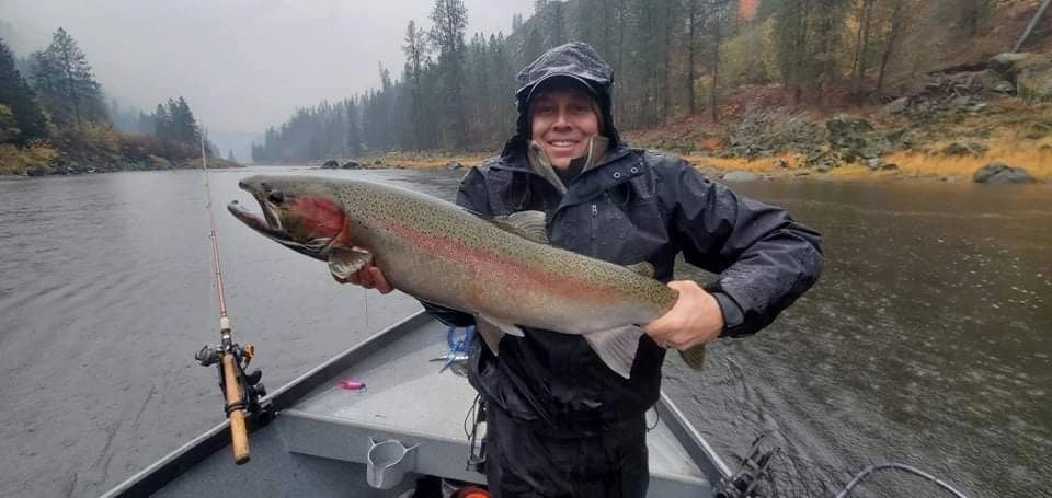 2021 Steelhead Season is in full swing and our lodging is ready!