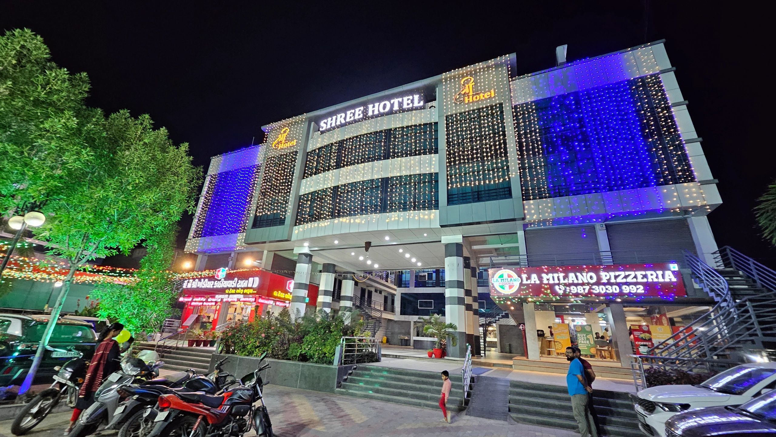 Shree Hotel