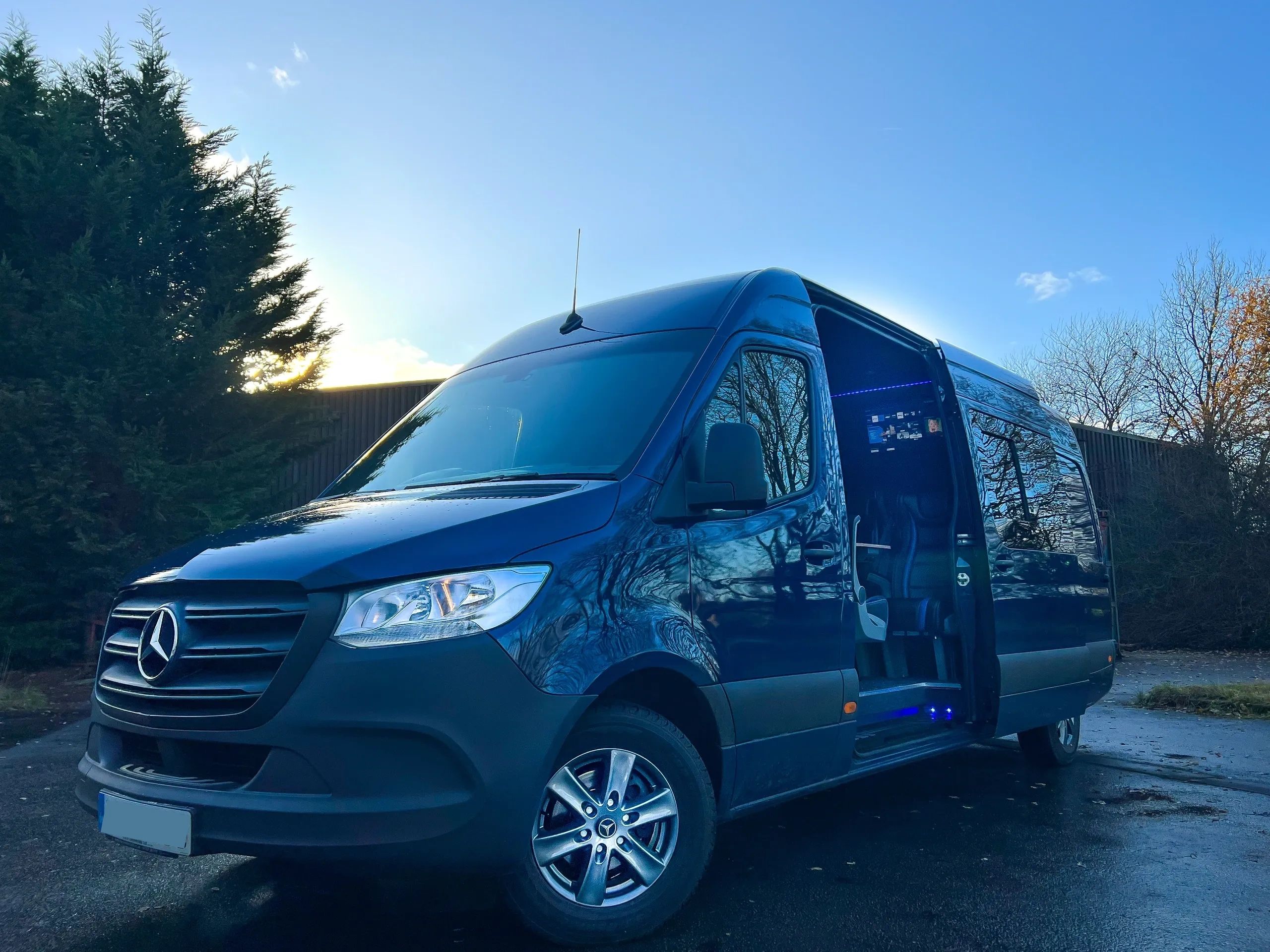 Wildblood Touring - Self Drive Van Hire, Splitter Vans, Splitter Van Hire