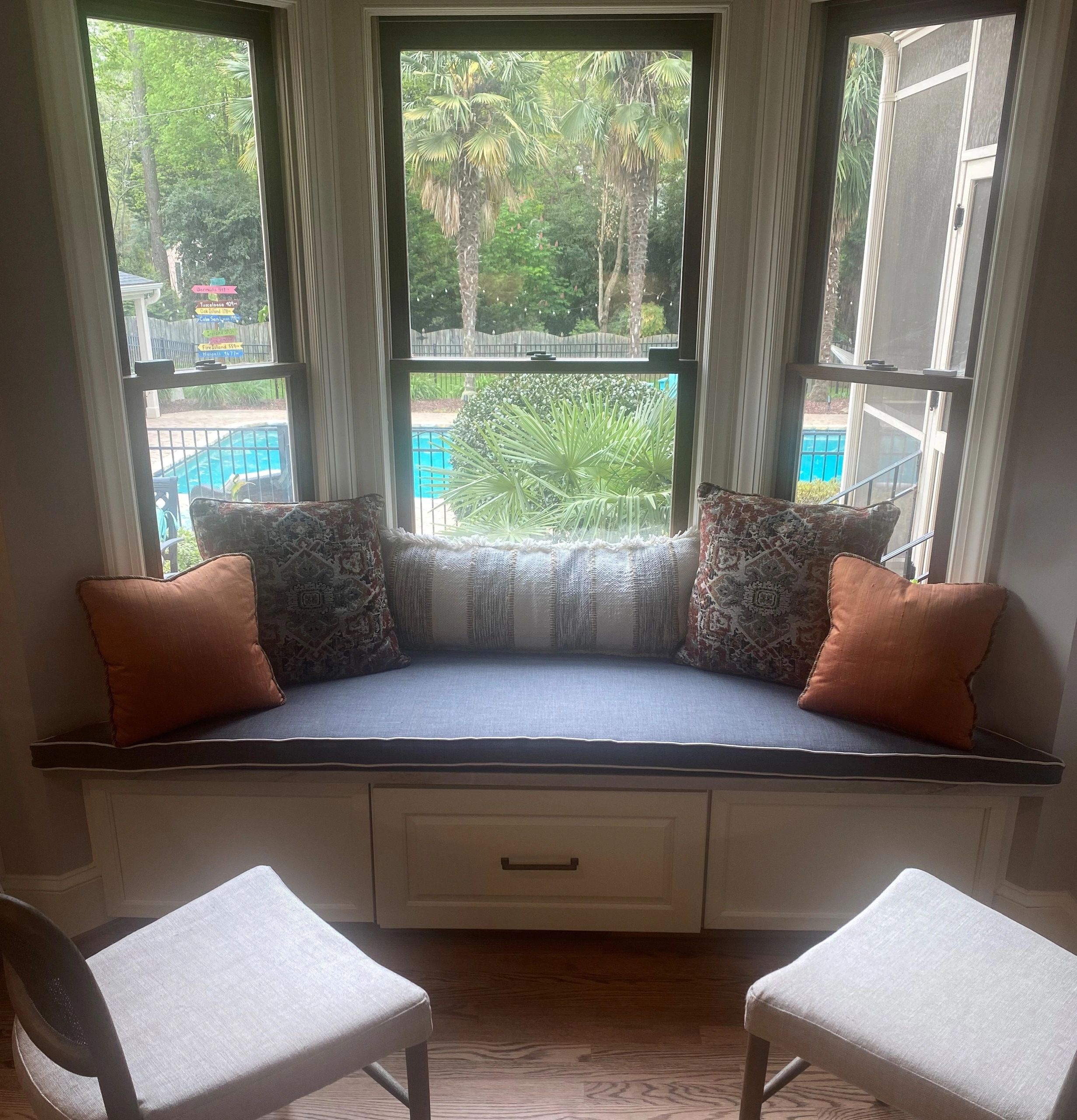 Fashions By Lisa Dean