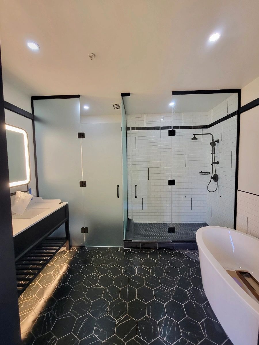 Loudoun Glass and Mirror - Glass Installation