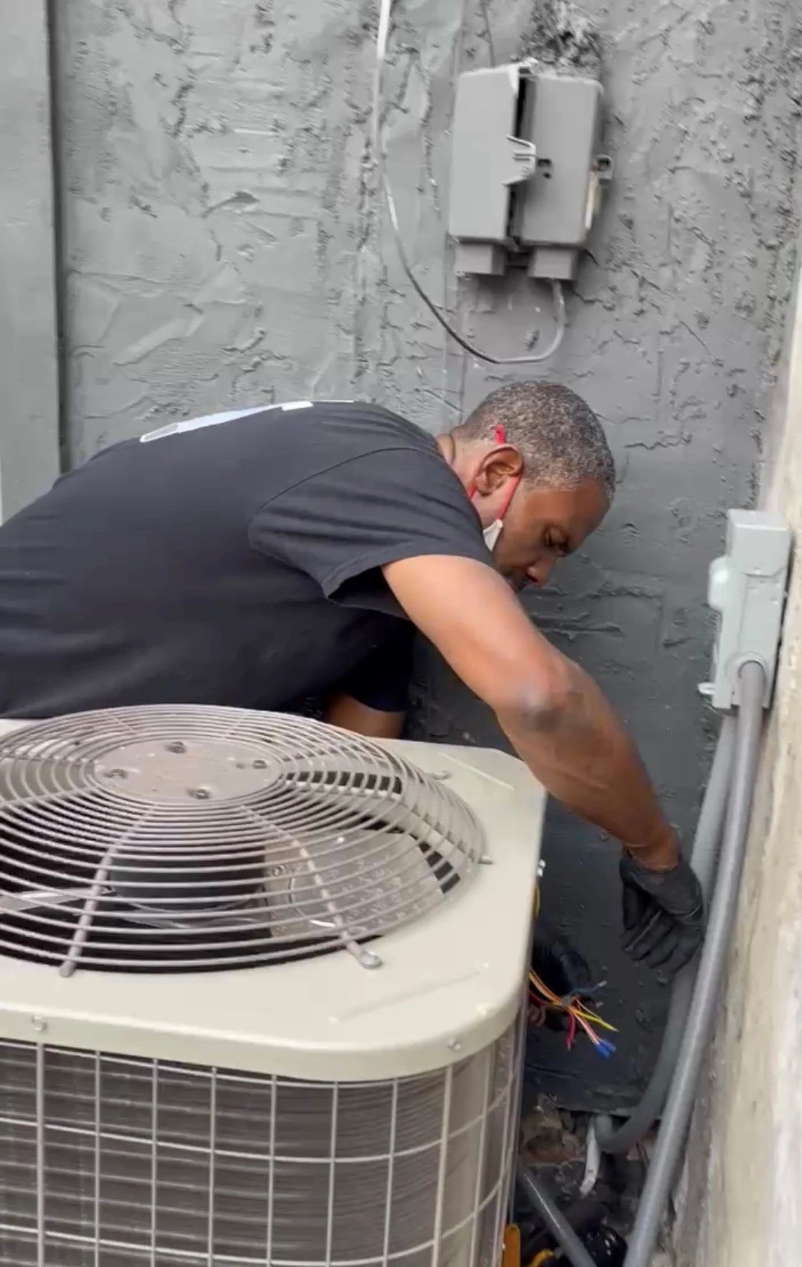 Experienced HVAC Pros | ACA CONTRACTING LLC
