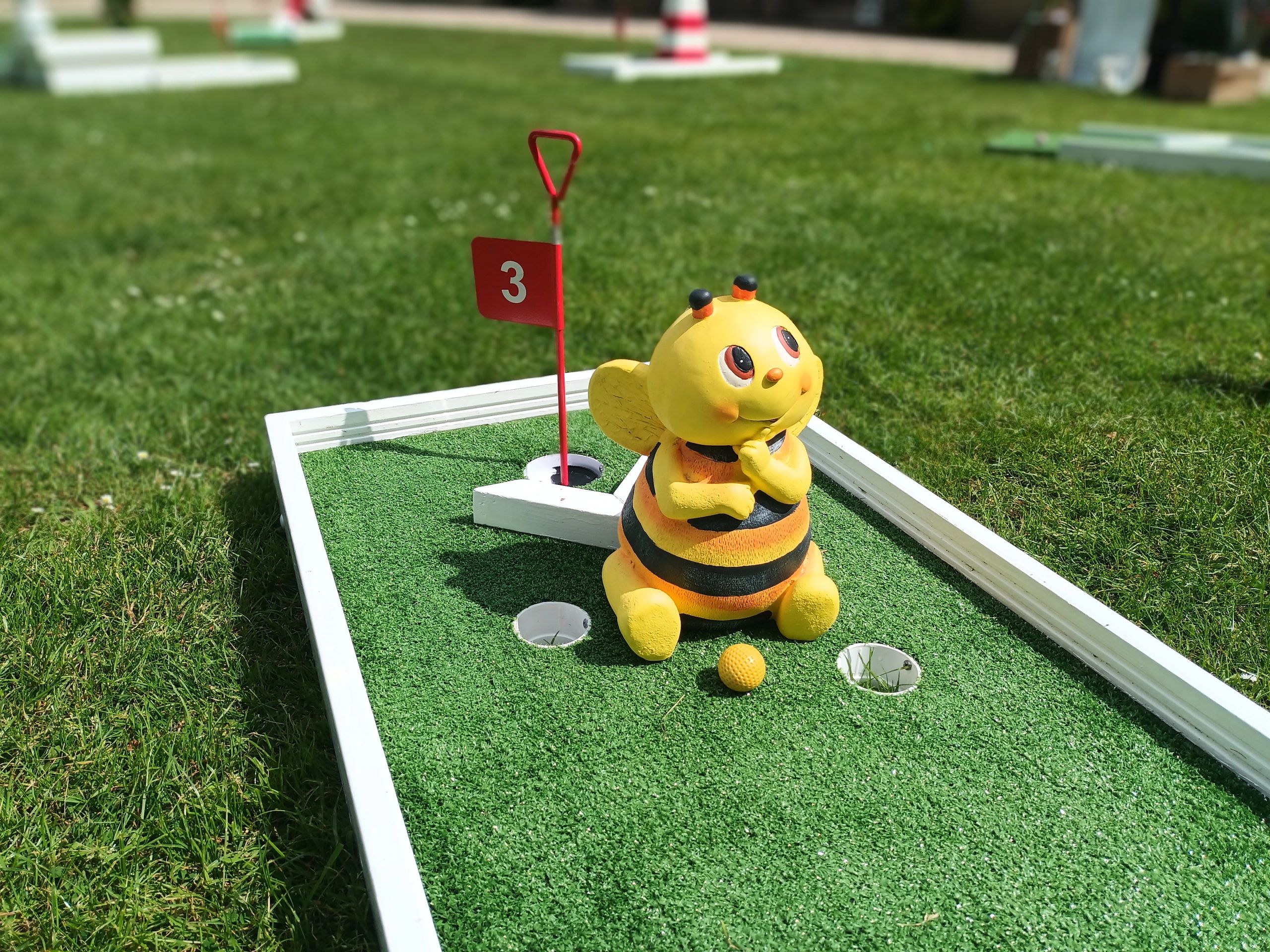 Cloud 9 Mini Golf - Mini Golf, Crazy Golf