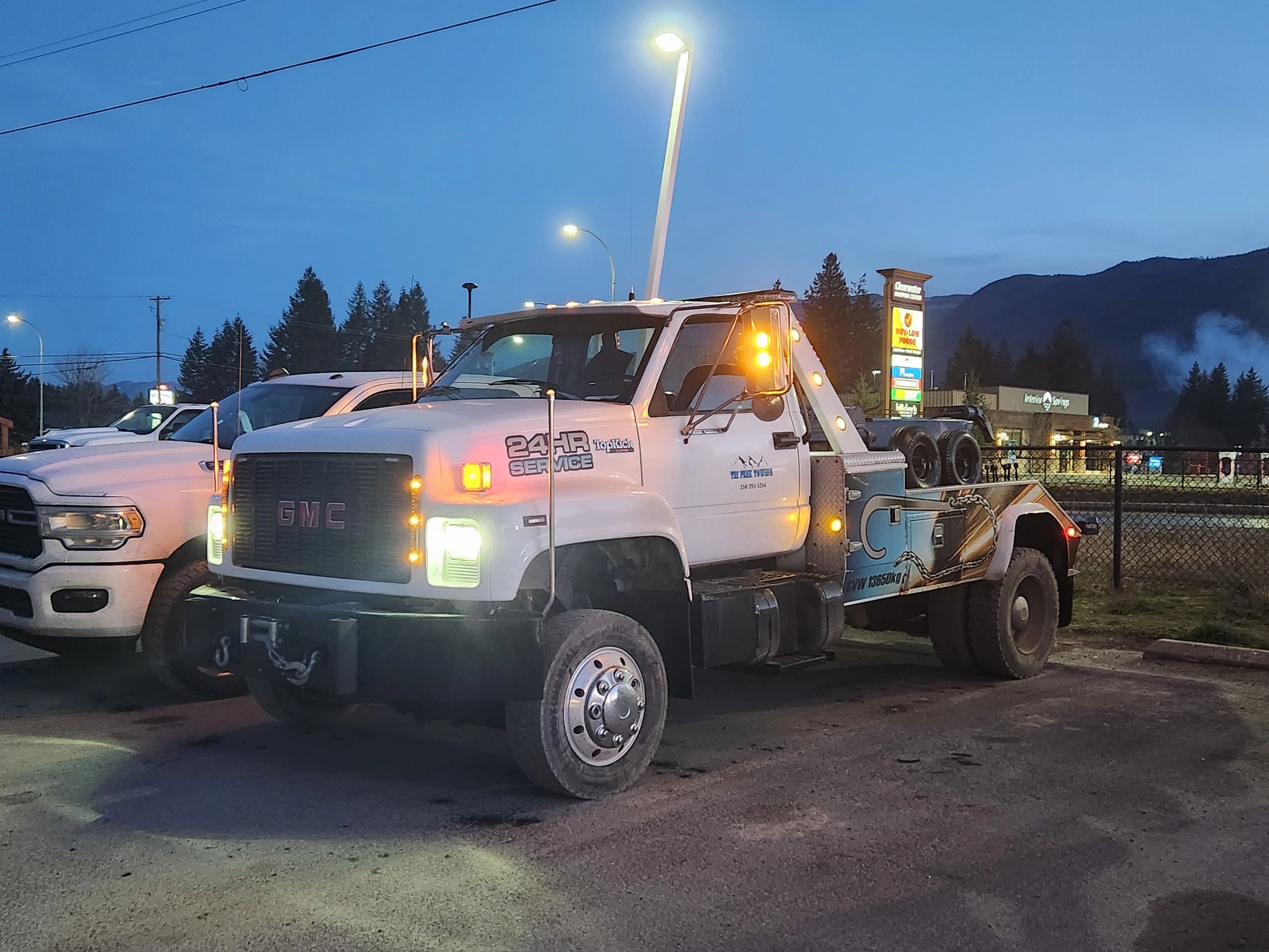 24 Hour Towing Services | Reliable Tow Truck Assistance