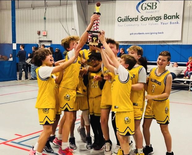 HOME [wallingfordwolverines.com]